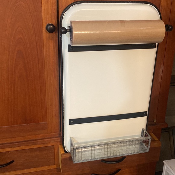 Ashland | Accents | Nwt Ashland Metal Message Board With Paper Roll ...